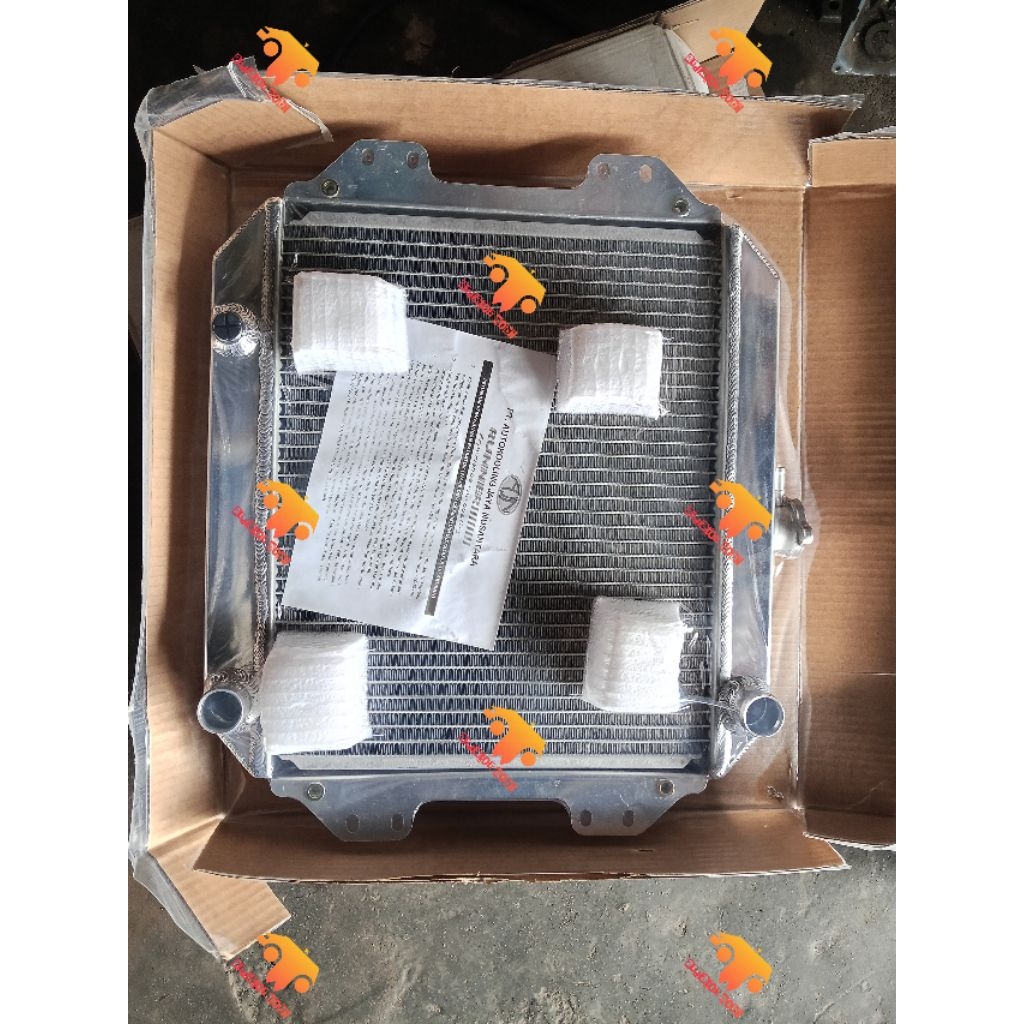 Jual Radiator Mobil Jimny Katana (manual) | Shopee Indonesia