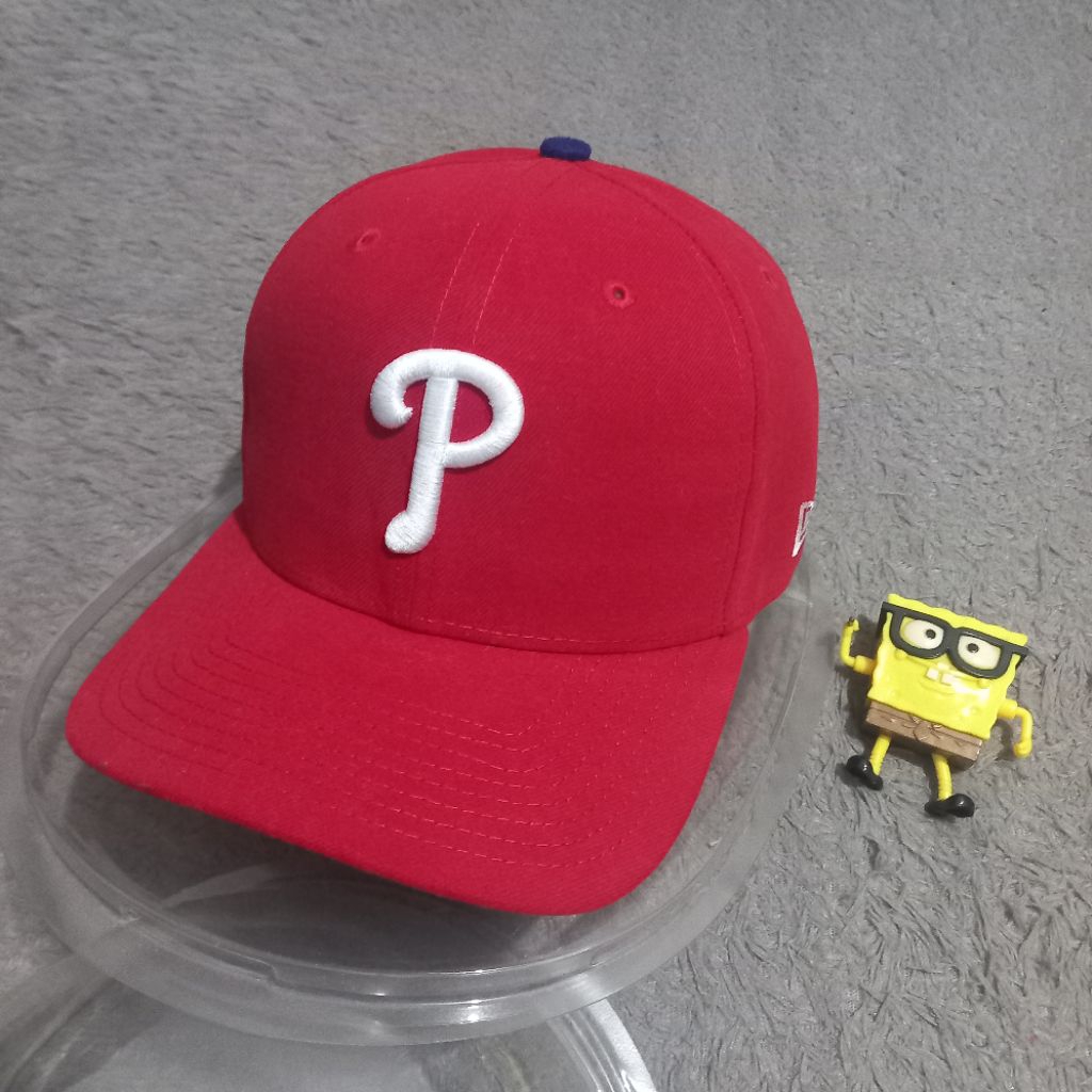 Jual Topi logo p orijinal new era warna merah menyala foto sendiri ...