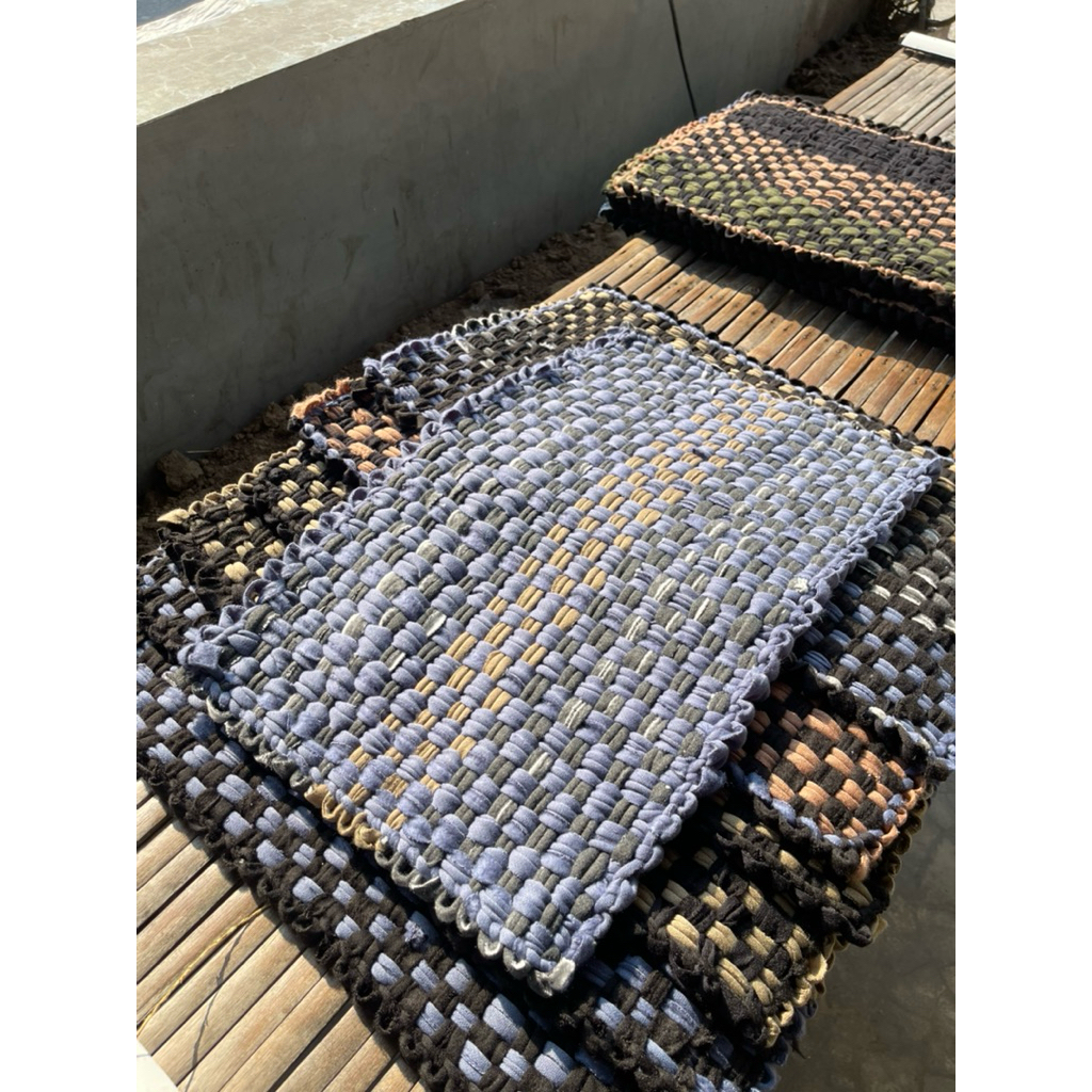 Jual Keset Anyam Tebal Keset Kaki Kain Perca Kamar Mandi Dapur Rumah ...