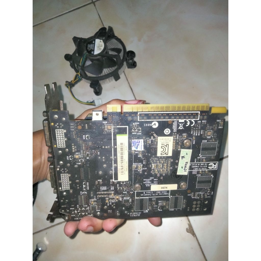 Jual VGA ZOTAC GTX 750 TI 2GB DDR5 SECOND NORMAL | Shopee Indonesia