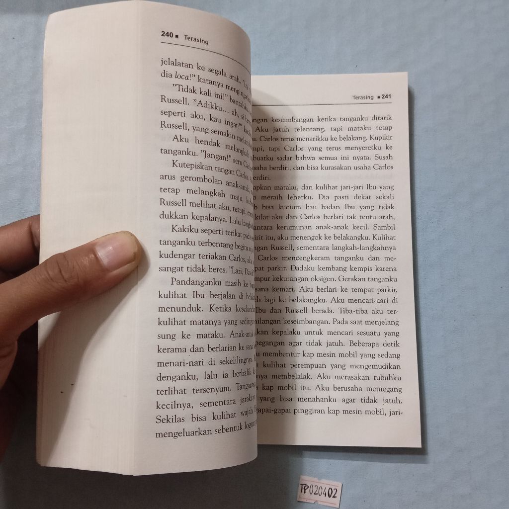 Jual novel the lost boy by Dave pelzer | Shopee Indonesia