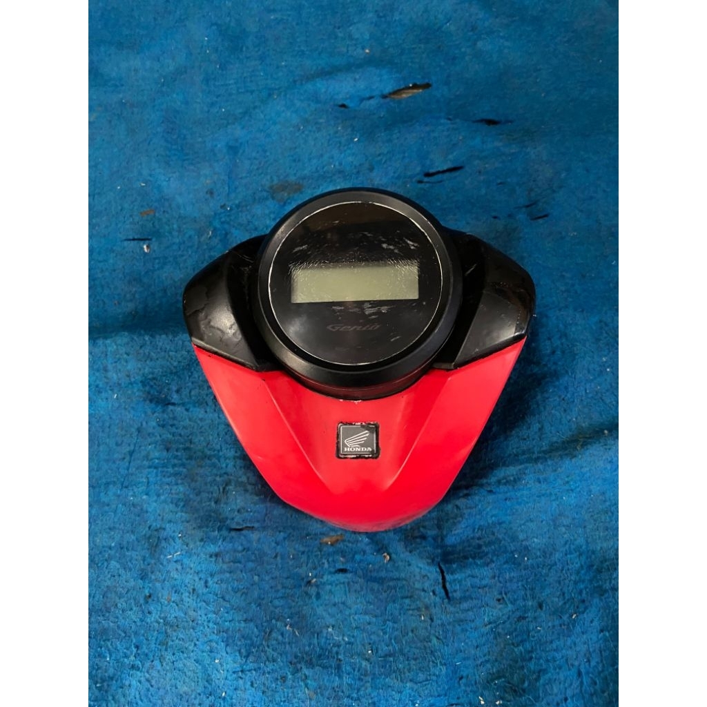 Jual Speedometer kilometer odometer Honda genio set batok original ...