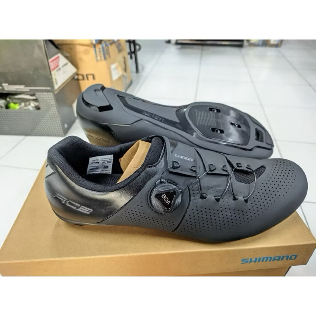 Jual SHOES / SEPATU CLEAT ROADBIKE SHIMANO RC300 / RC302 / SH-RC302 ...