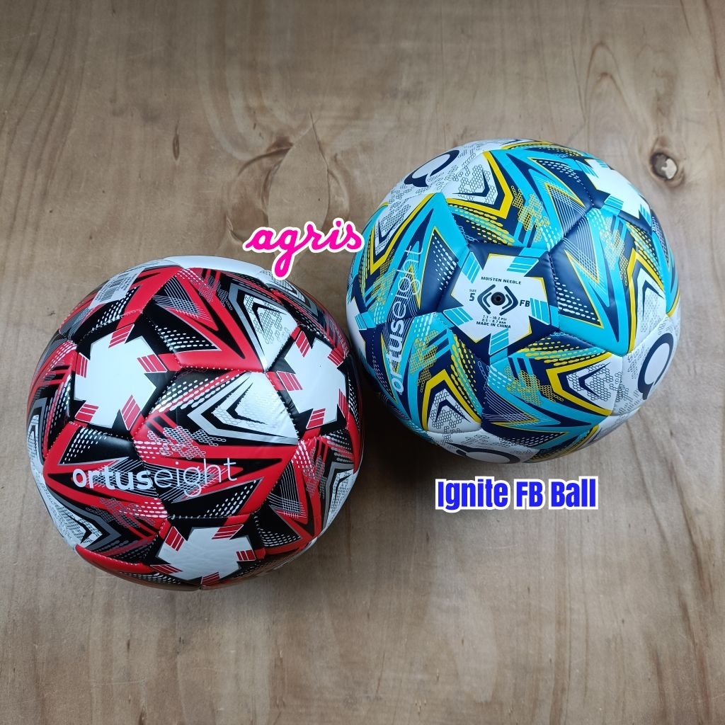 Jual Bola Sepak/Blatter ortuseight original ringan nyaman di tendang ...