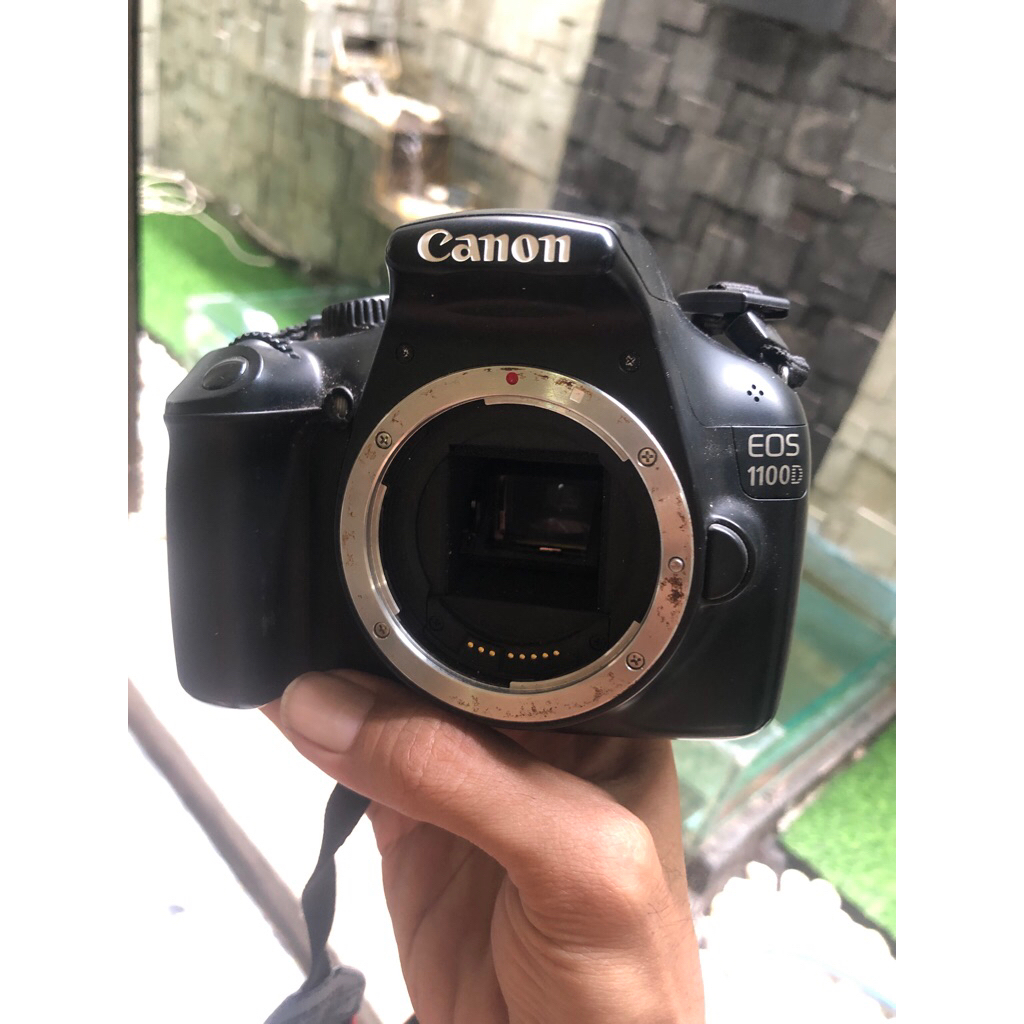 Jual canon eos 1100D bahan servis(body only) | Shopee Indonesia