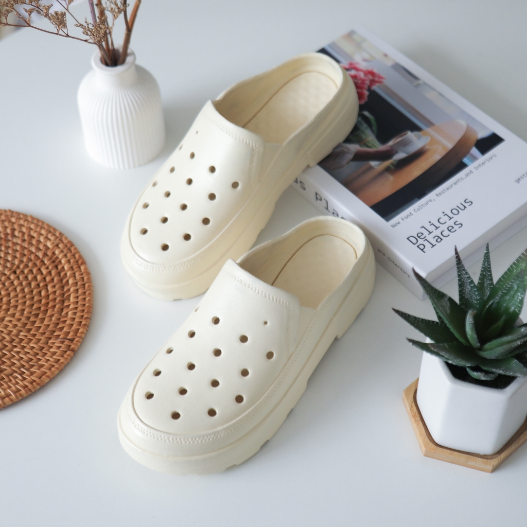 Jual Sepatu Sandal Wanita Model Baim Clog Sendal Jelly Wanita Terbaru ...