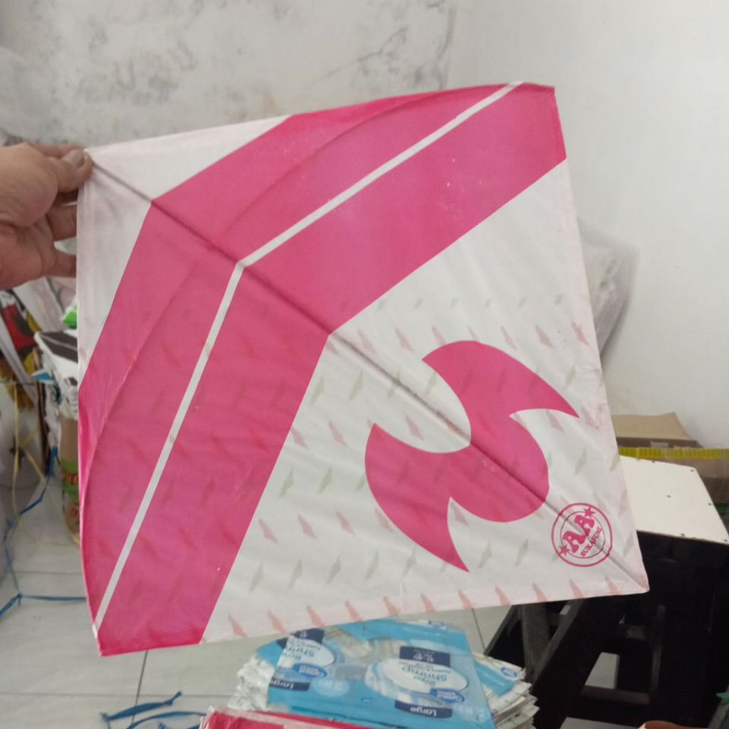 Jual 50 pcs layangan kertas sablon ukuran 55 produk Sukabumi | Shopee ...