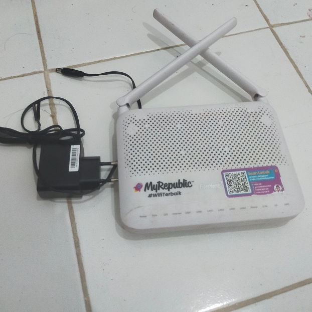 Jual Router Wifi FiberHome HG6145D2 Port Biru + Adaptor Normal | Shopee ...