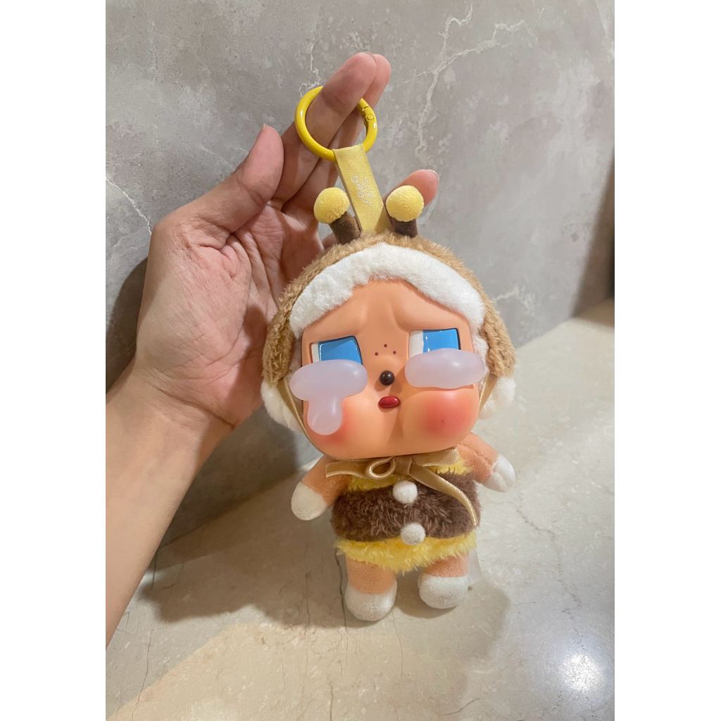 Jual Pop Mart Crying Again cry baby Bee | Shopee Indonesia