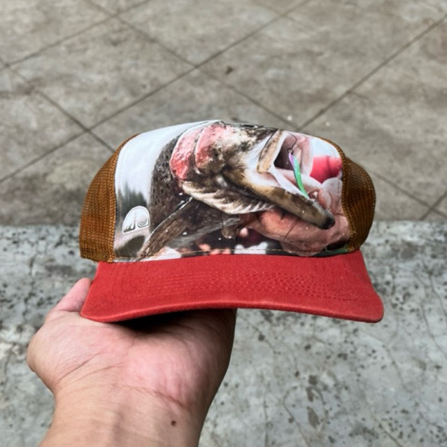 Jual Reel Obsession “Hooked” Adult Adjustable SnapBack Mesh Trucker Cap ...
