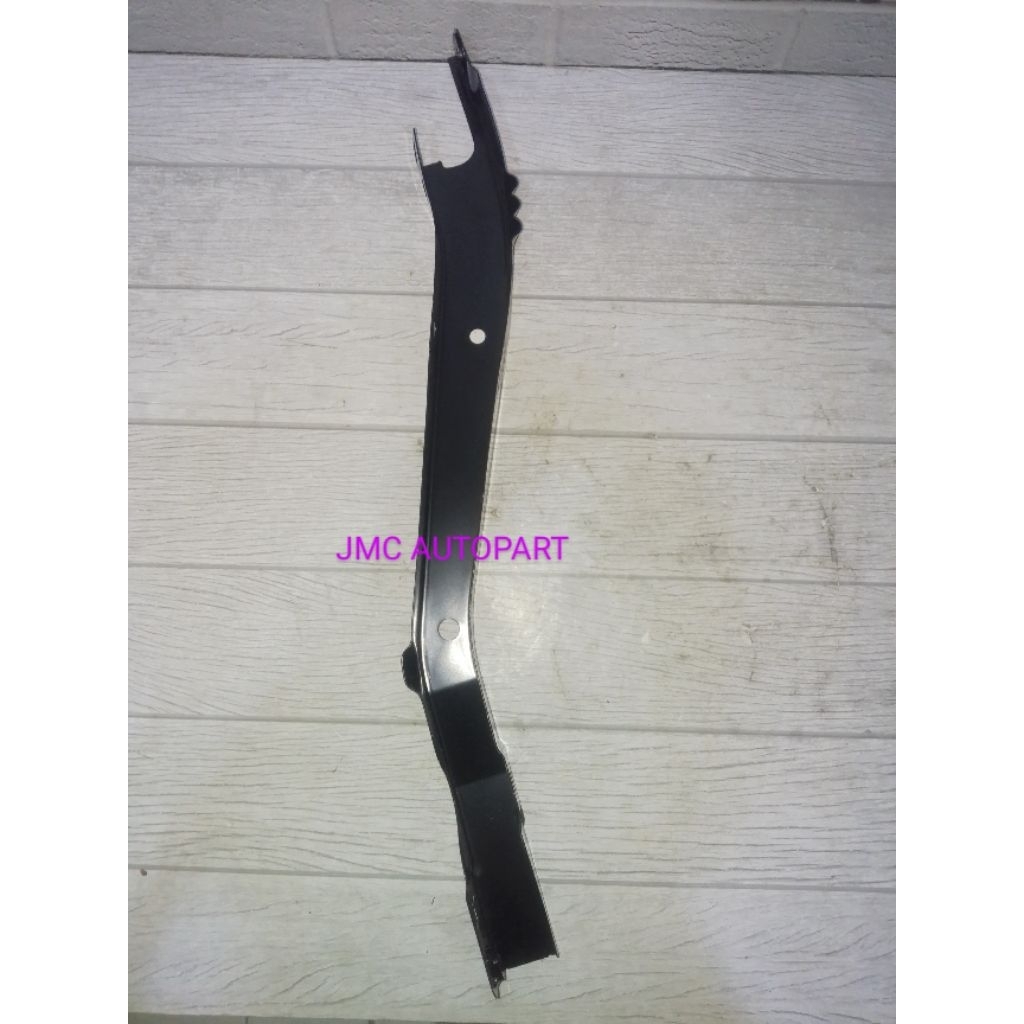 Jual Tiang Lock Bullhead Grand Avanza 2016-2020 Original | Shopee Indonesia