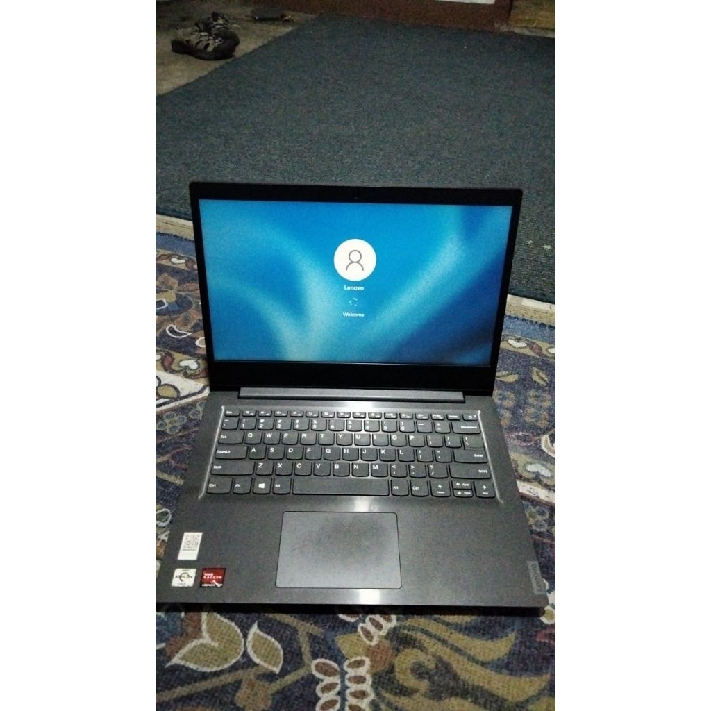 Jual For Gaming & Desighn Graphics Laptop Lenovo V14-ADA Processor Amd ...