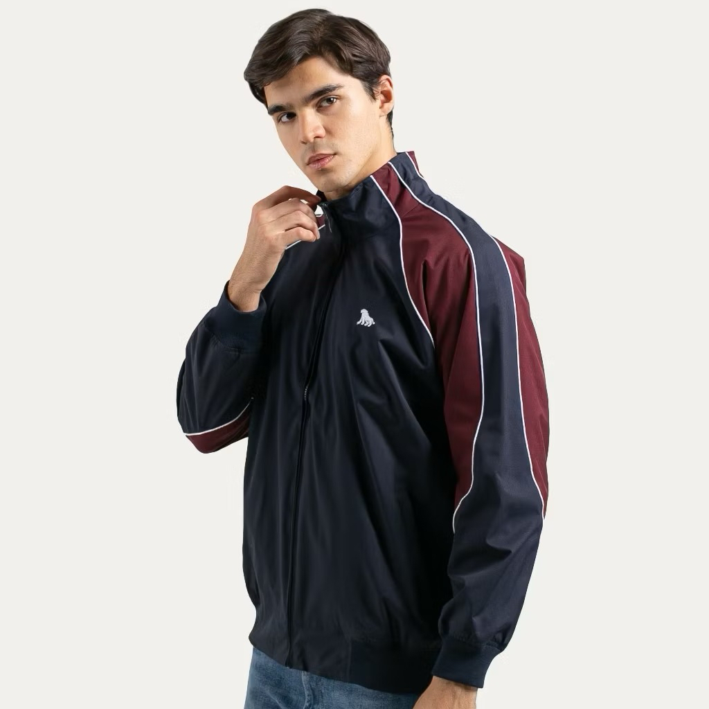 Jual DELIRIUM Athletic Sport Viller Jacket / Jaket Pria | Shopee Indonesia