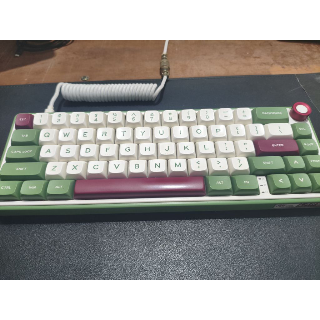 Jual Royal Kludge RK 65 Wired Mechanical Keyboard | Shopee Indonesia