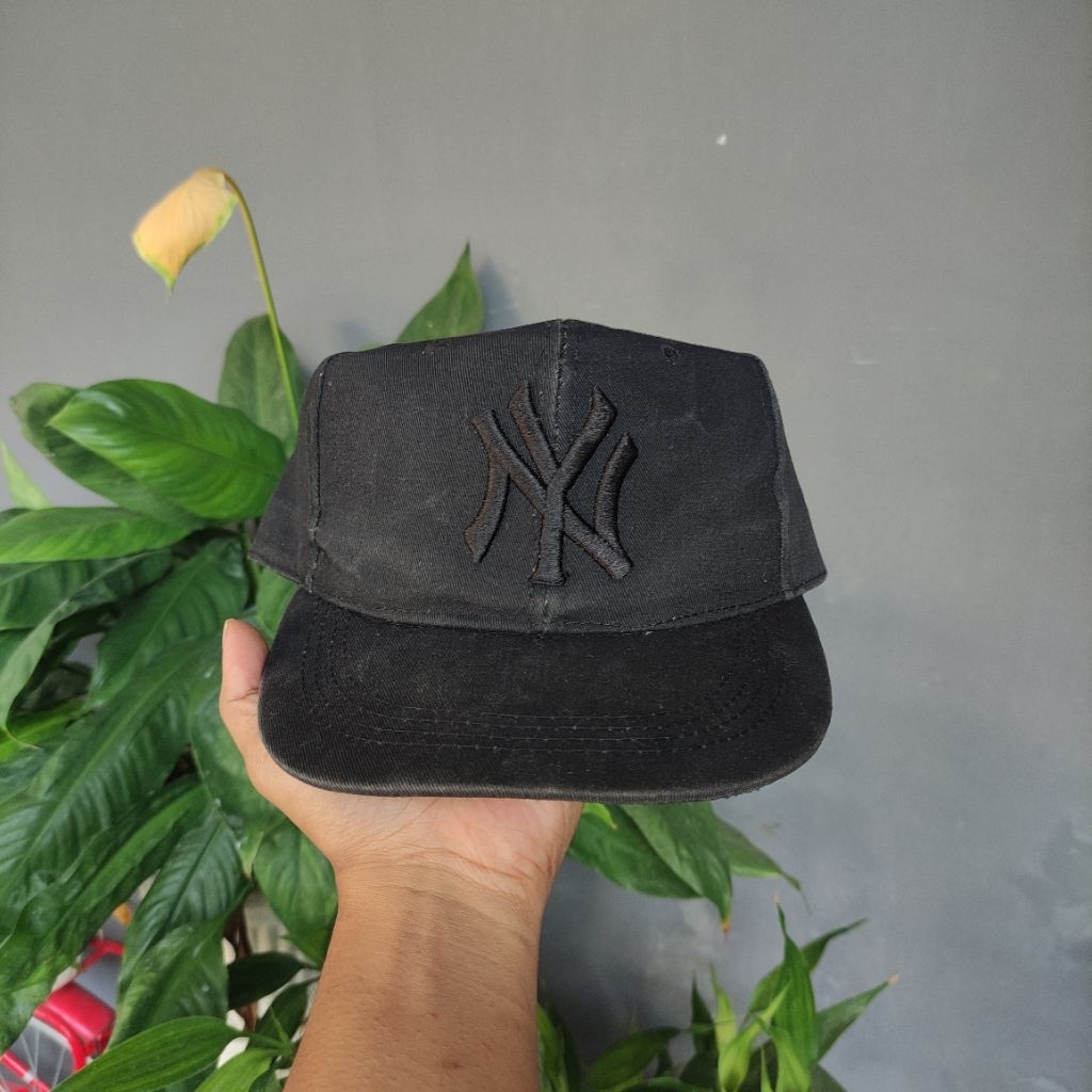 Jual TOPI VINTAGE MLB NY B0B PLAIN LOGO | Shopee Indonesia