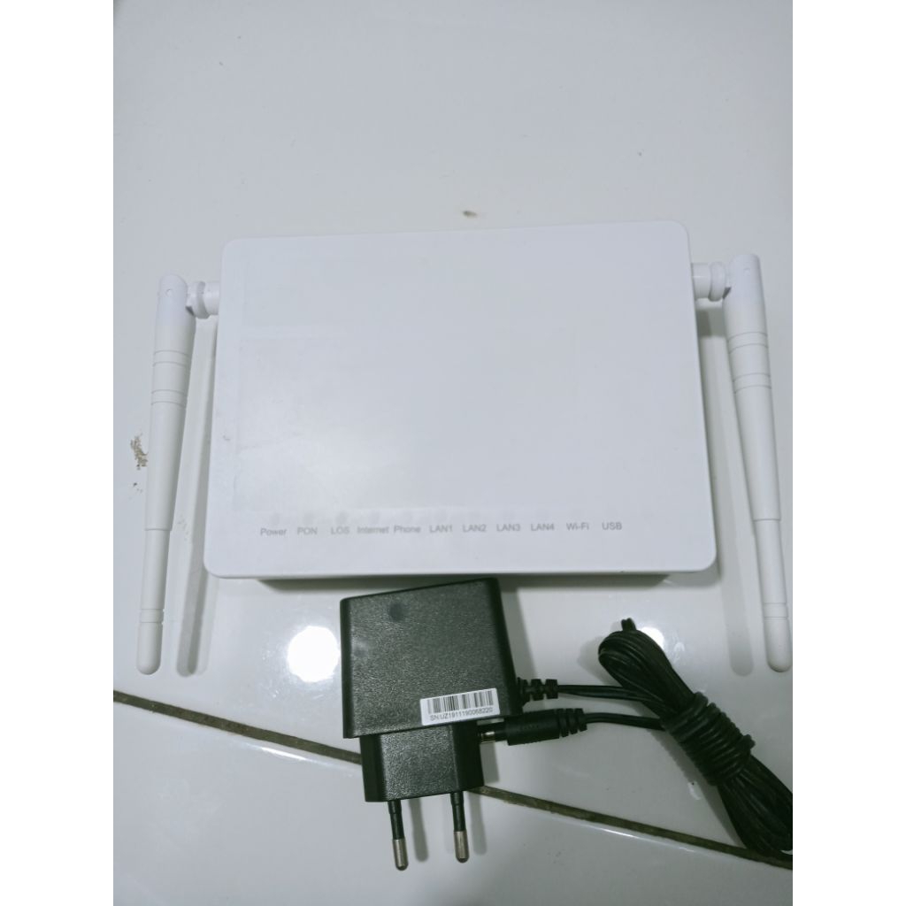 Jual Router GPON ZTE F672y dual band port biru + adaptor ori | Shopee ...