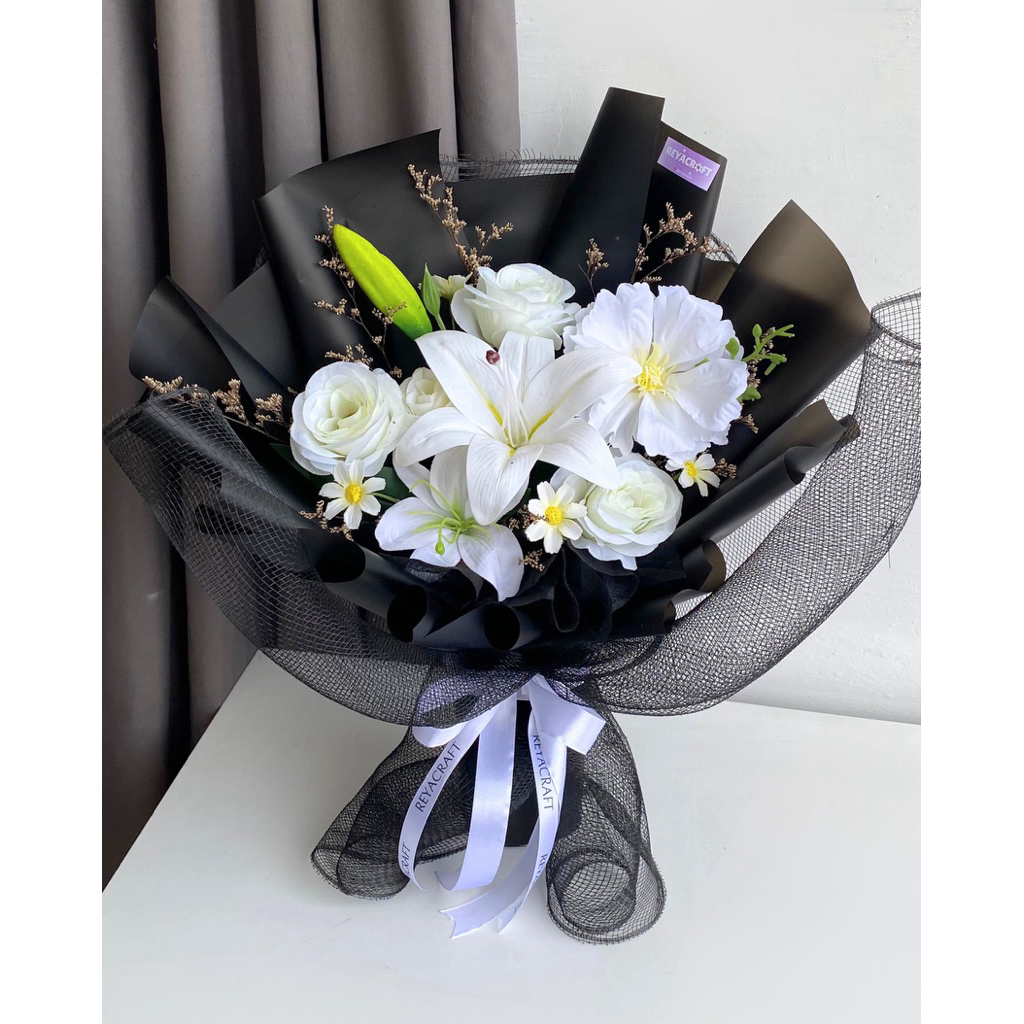 Jual REYACRAFT Buket Bunga Hitam Putih | Buket Bunga Cowo | Flower ...