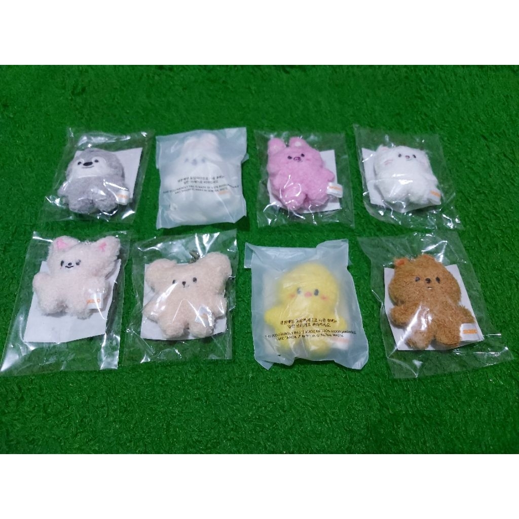 Jual SKZOO 10CM WOLFCHAN LEEBIT DWAEKKI JINIRET PUPPYM QUOKKA BBOKARI ...