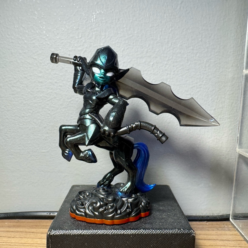 Jual Skylanders : Trap Team Masters - Knight Mare Figure (RARE ...