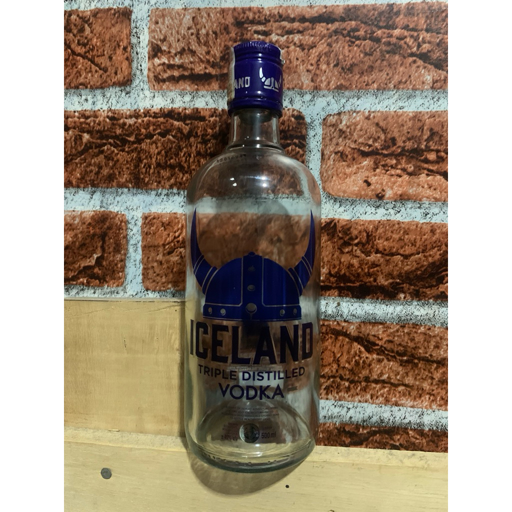 Jual Botol kosong bekas botol minuman botol Iceland untuk pajangan ...
