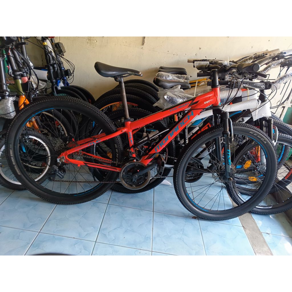 Jual sepeda mtb polygon monarch jr ukuran 26 alloy | Shopee Indonesia