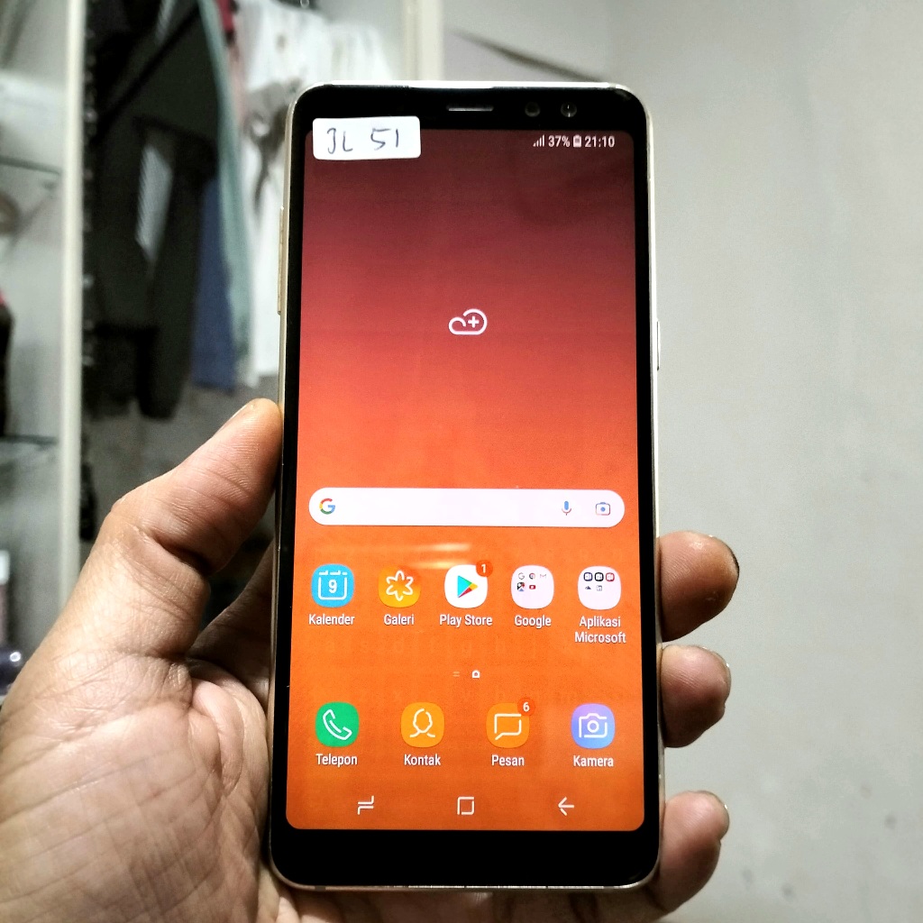 Jual Samsung Galaxy A8 2018 Duos NFC RAM 4GB Internal 64GB Bekas ...