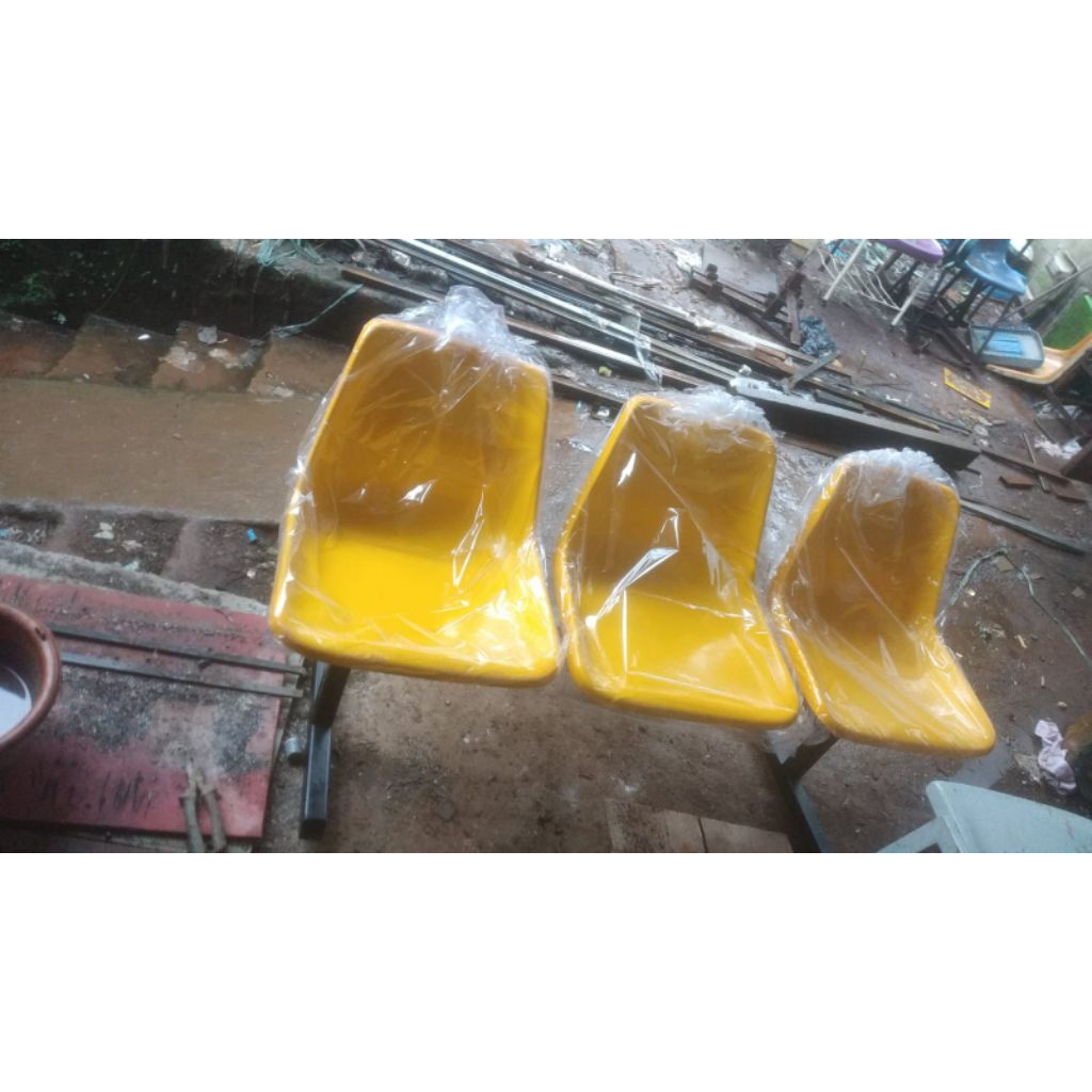 Jual Pesanan Kursi Tunggu Fiber 3in1 Kuning | Shopee Indonesia