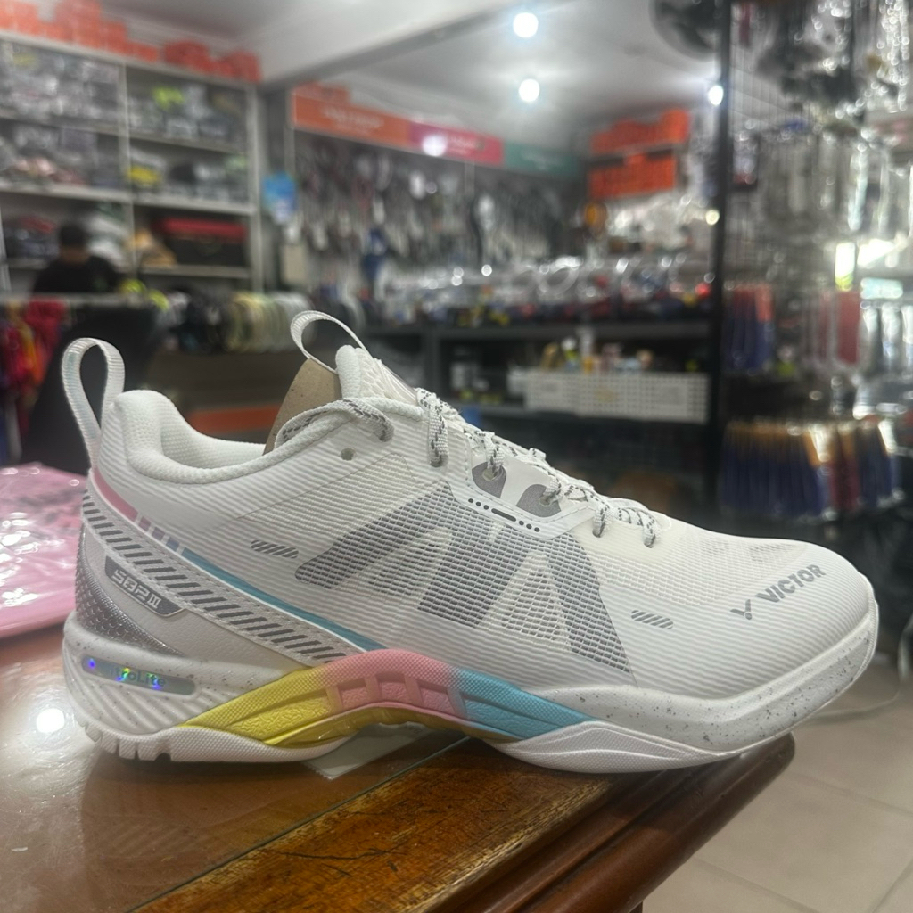 Jual Sepatu Victor Nitrolite S82III | Shopee Indonesia
