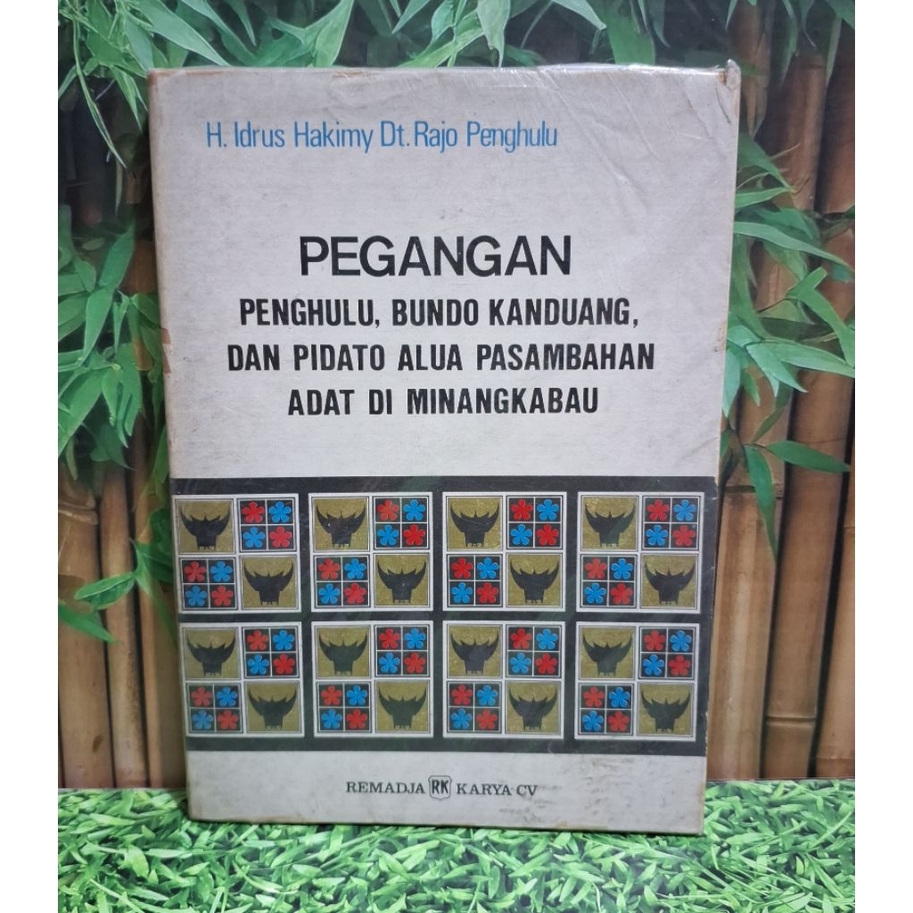 Jual Pegangan Penghulu Bundo Kanduang dan Pidato Alua Pasambahan Adat ...