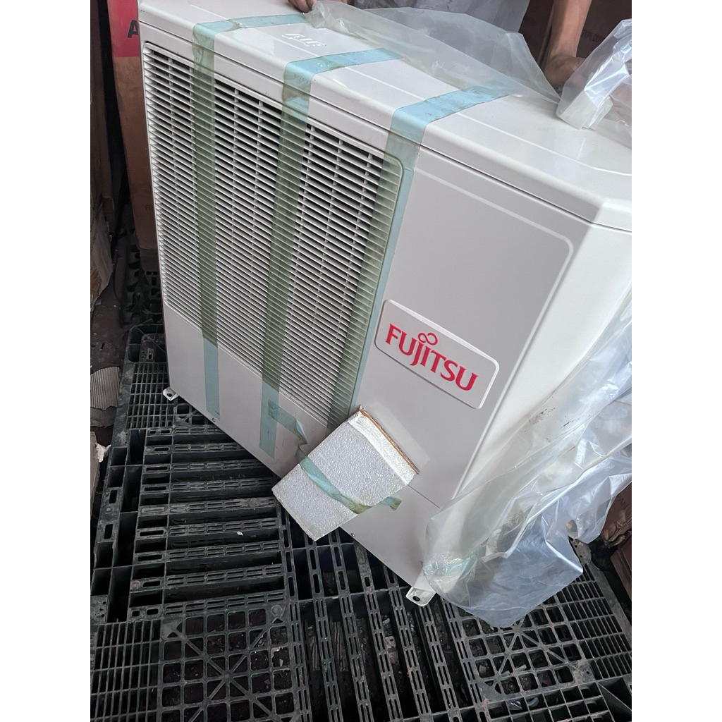 Jual OUTDOR AC 3PK (baru) | Shopee Indonesia