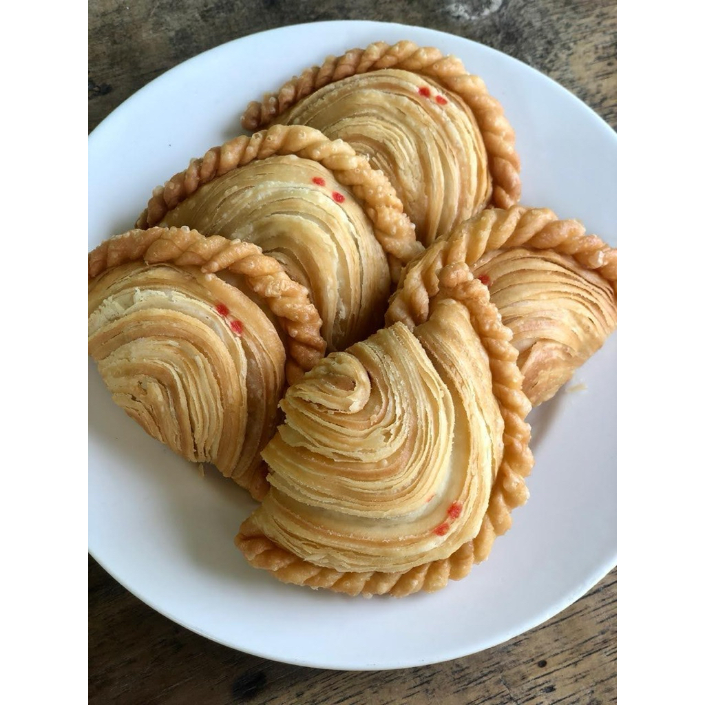 Jual CURRY PUFF PASTEL KHAS MALAYSIA PREMIUM KARIPAP PUSING SIAP MAKAN ...