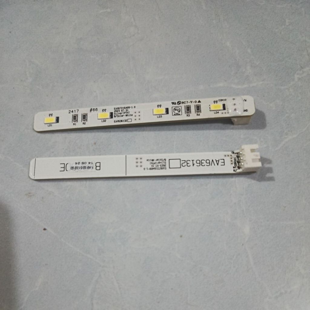 Jual Lampu LED kulkas LG 2 pintu EAV636142 | Shopee Indonesia