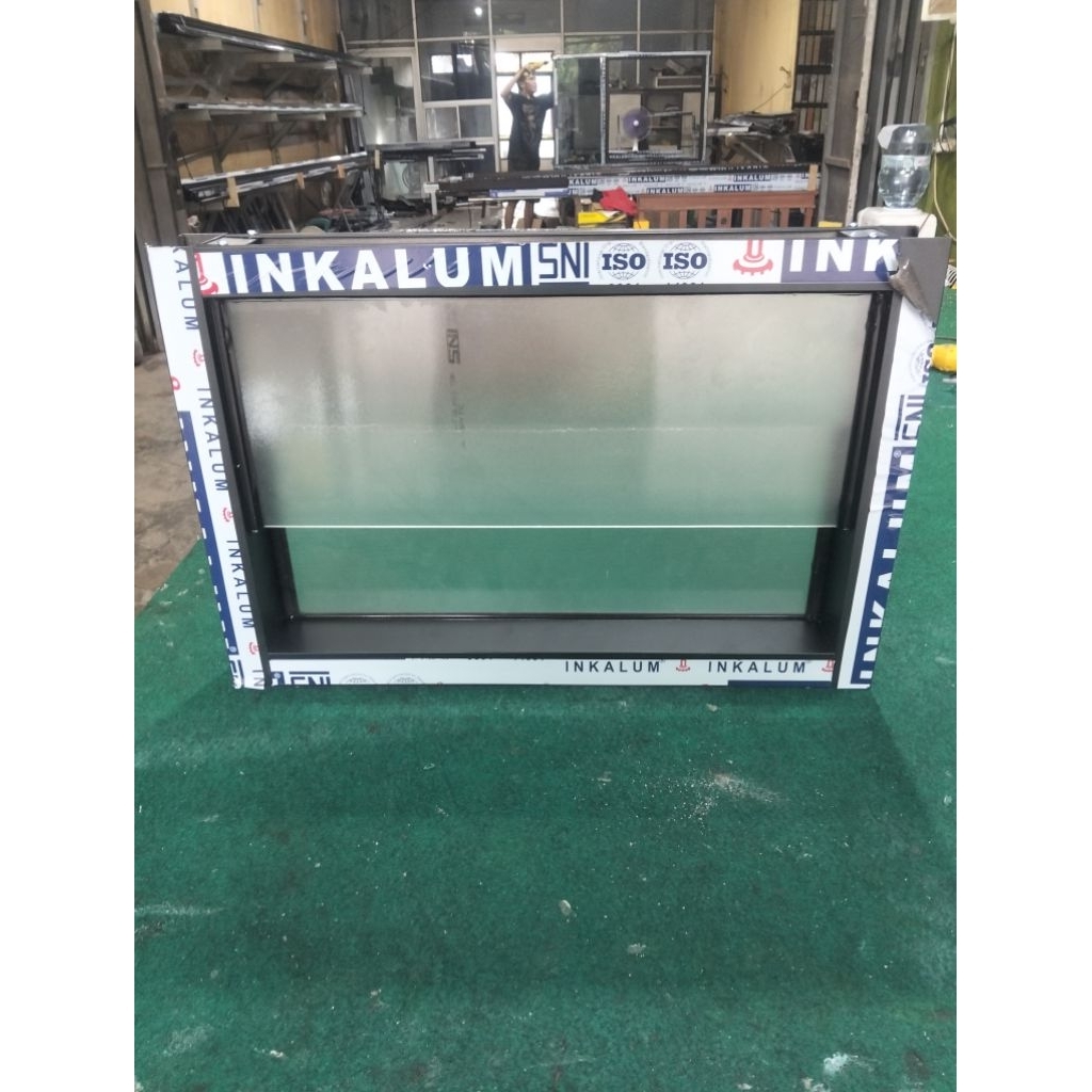 Jual kaca zigzag ukuran T 40x60 L, tebal kaca 5mm SNI ,mrek inkalum ...