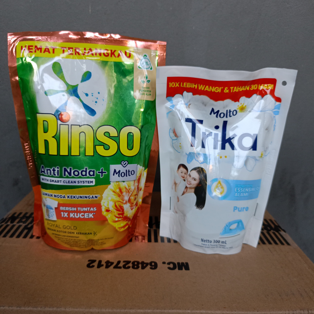 Jual PAKET HEMAT RINSO Molto Royal Gold Detergen Cair 510Ml / TRIKA ...