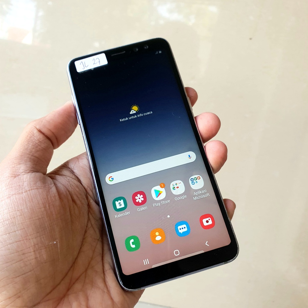 Jual Samsung Galaxy A8 2018 Duos 4G RAM 4GB Internal 32GB Bekas SEIN ...
