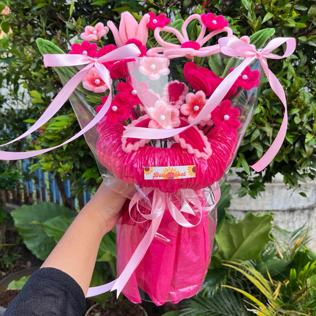 Jual Round Buket Kawat Bulu Camellia Flower Korean Look - Bucket Bunga ...