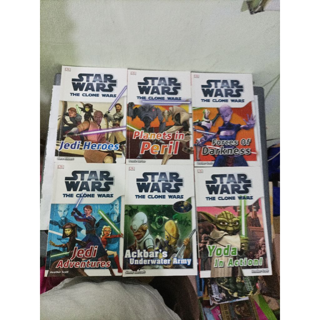 Jual buku import anak DK Star Wars Clone Wars jedi Heroes, Planet In ...
