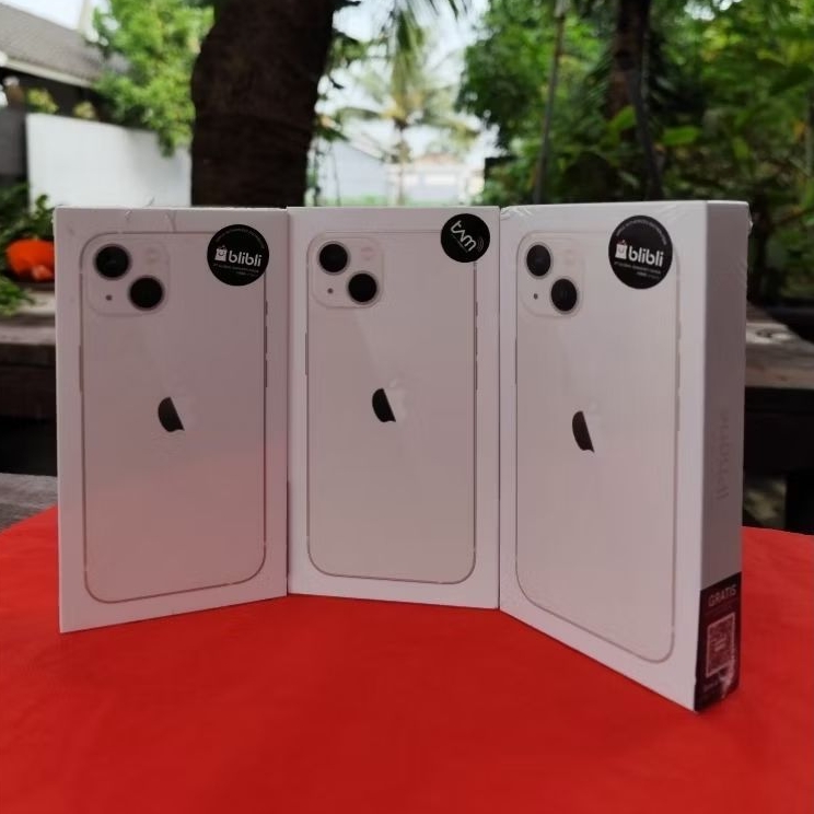 Jual IPHONE 13 PUTIH DAN HITAM NEW SEGEL | Shopee Indonesia