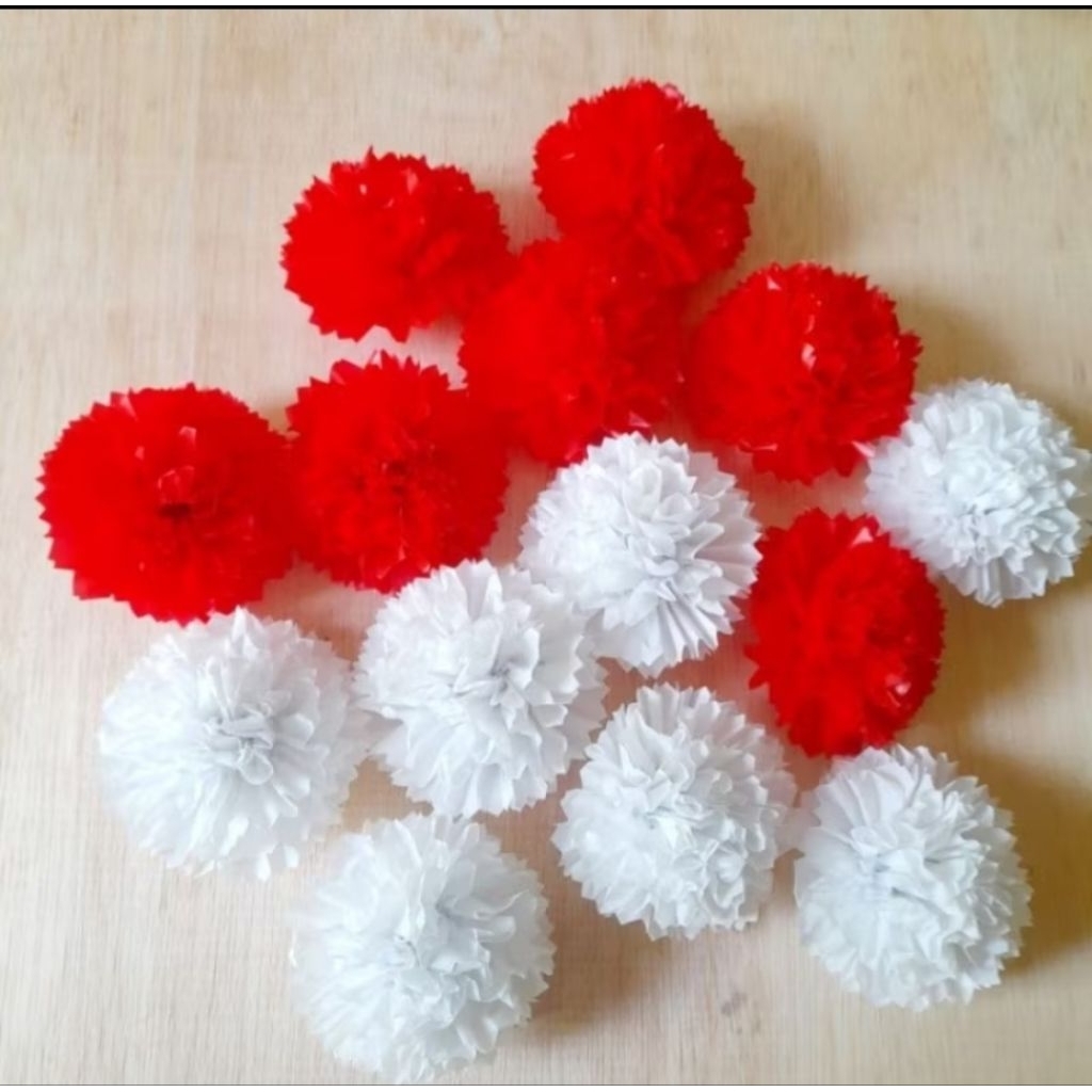Jual "READY!!" Hiasan Agustus Merah Putih / Bunga Plastik Pom Pom (isi ...
