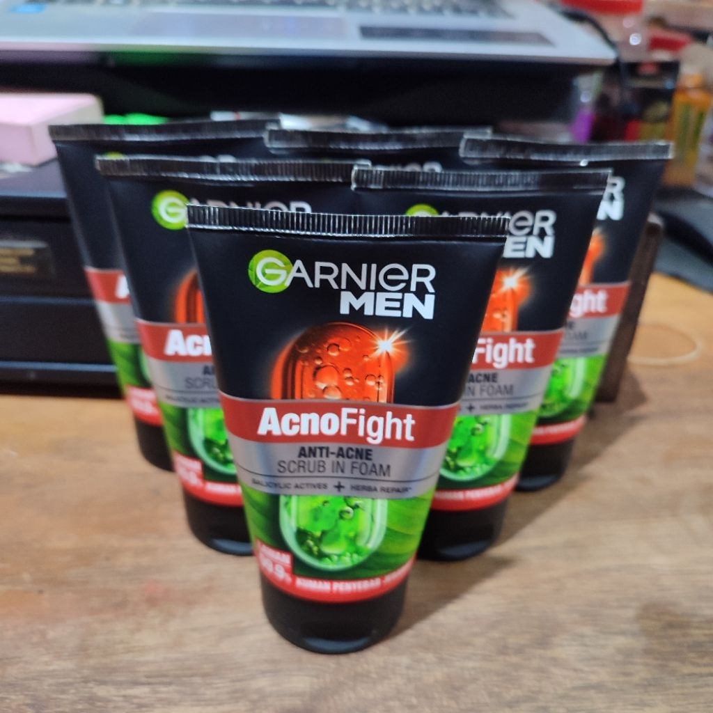 Jual Garnier Men Acno Fight Anti-Acne Scrub In Foam Skin Care - 100ml ...