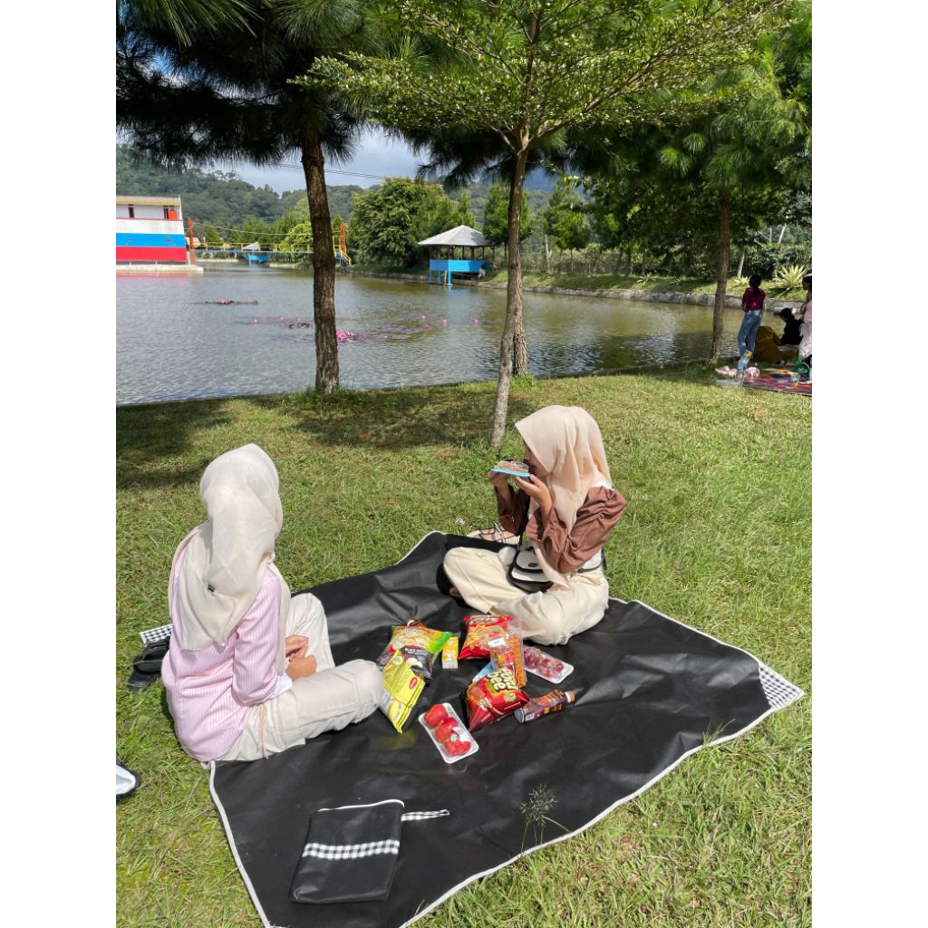 Jual tikar piknik lipat /tikar kemping/tikar serbaguna/tikar outdoor ...