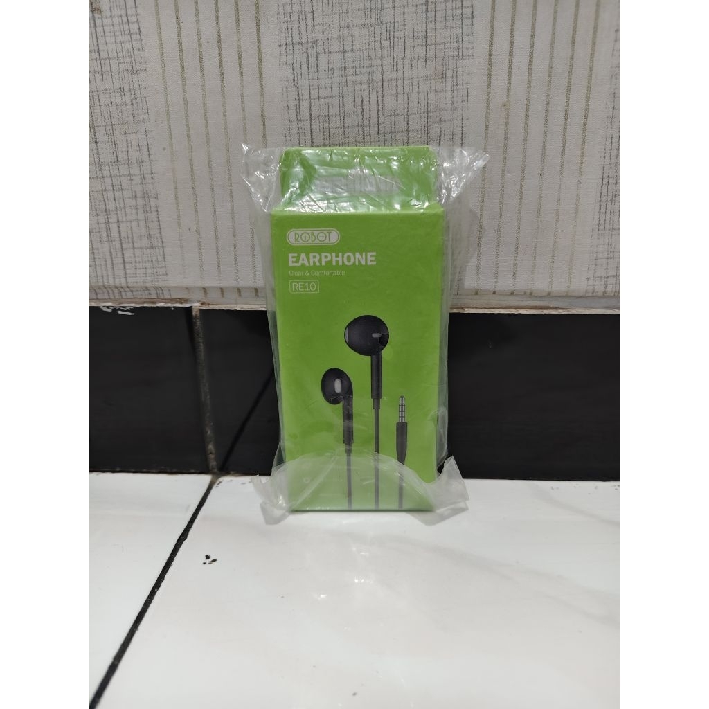 Jual ROBOT RE10 Earphone Wired Semi In - Ear Clear And Comfortable ...