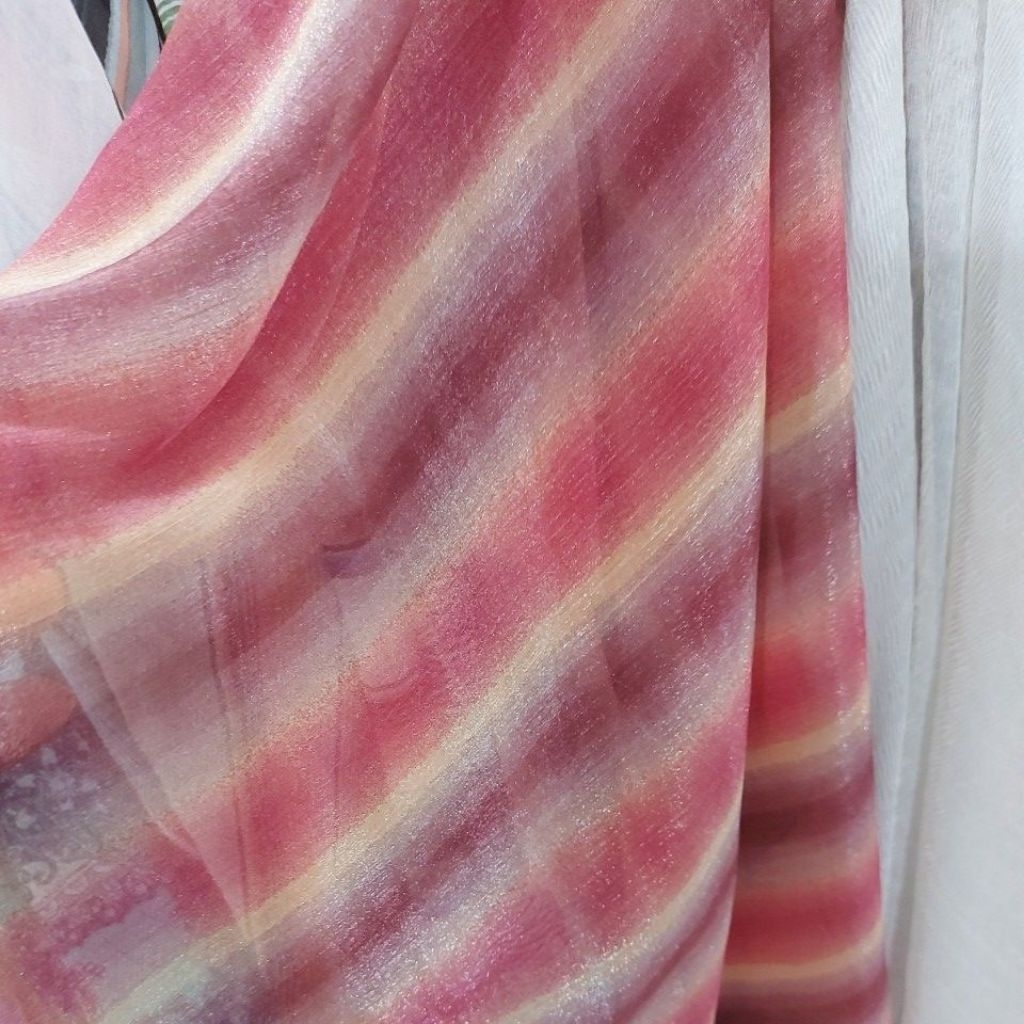 Jual Kain Bahan Chiffon gradasi/sifon pelangi harga per 50cm | Shopee ...
