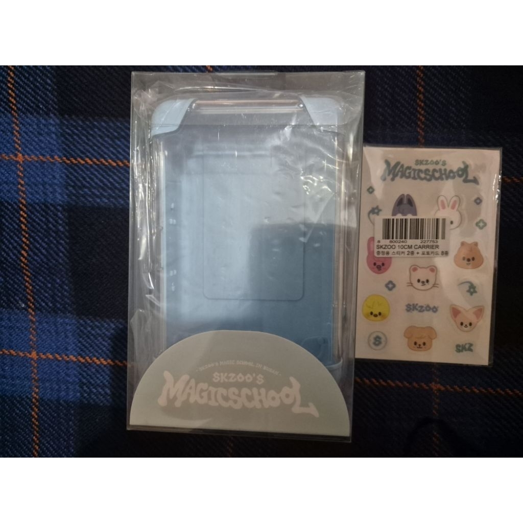 Jual Skzoo Carrier + Sticker Set (tanpa PC) Magic School Pop up Busan ...