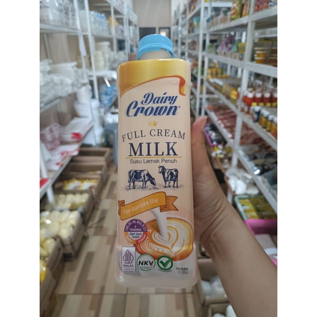 Jual SUSU UHT FULL CREAM DAILY CROWN 1 LITER/SUSU CAIR | Shopee Indonesia