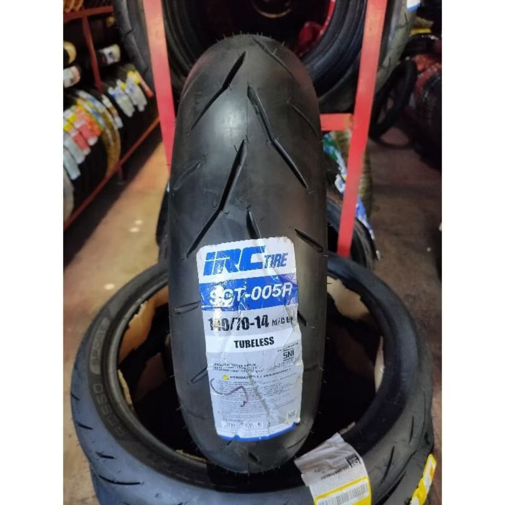 Jual Promo!! Ban motor AEROX New UK 140/70.14 Ban belakang AEROX ...