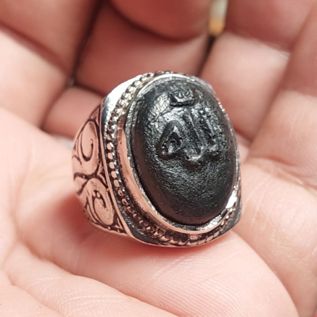 Jual Cincin Batu Badar Besi Ukir Lafadz ALLAH / Ring Stone Carving ...