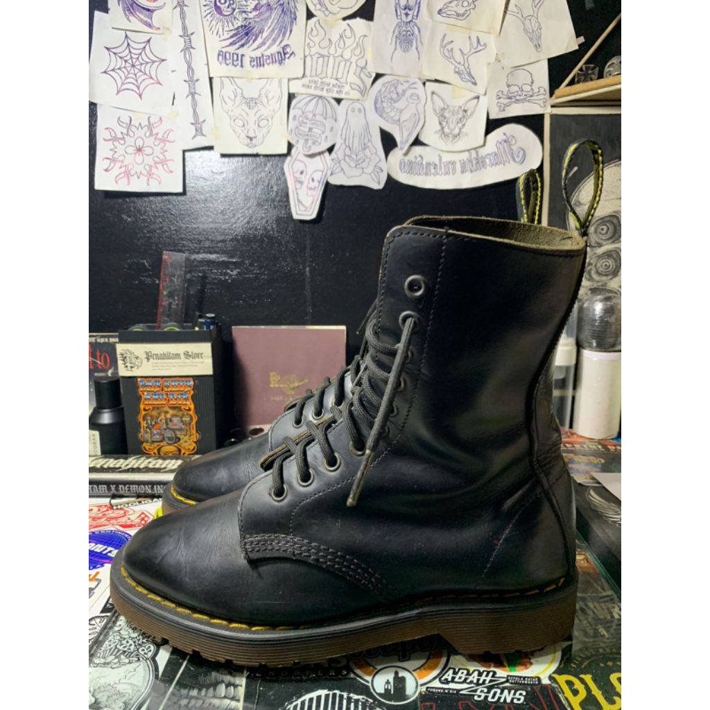 Jual Docmart 1490 Vintage Down Stitch | Shopee Indonesia