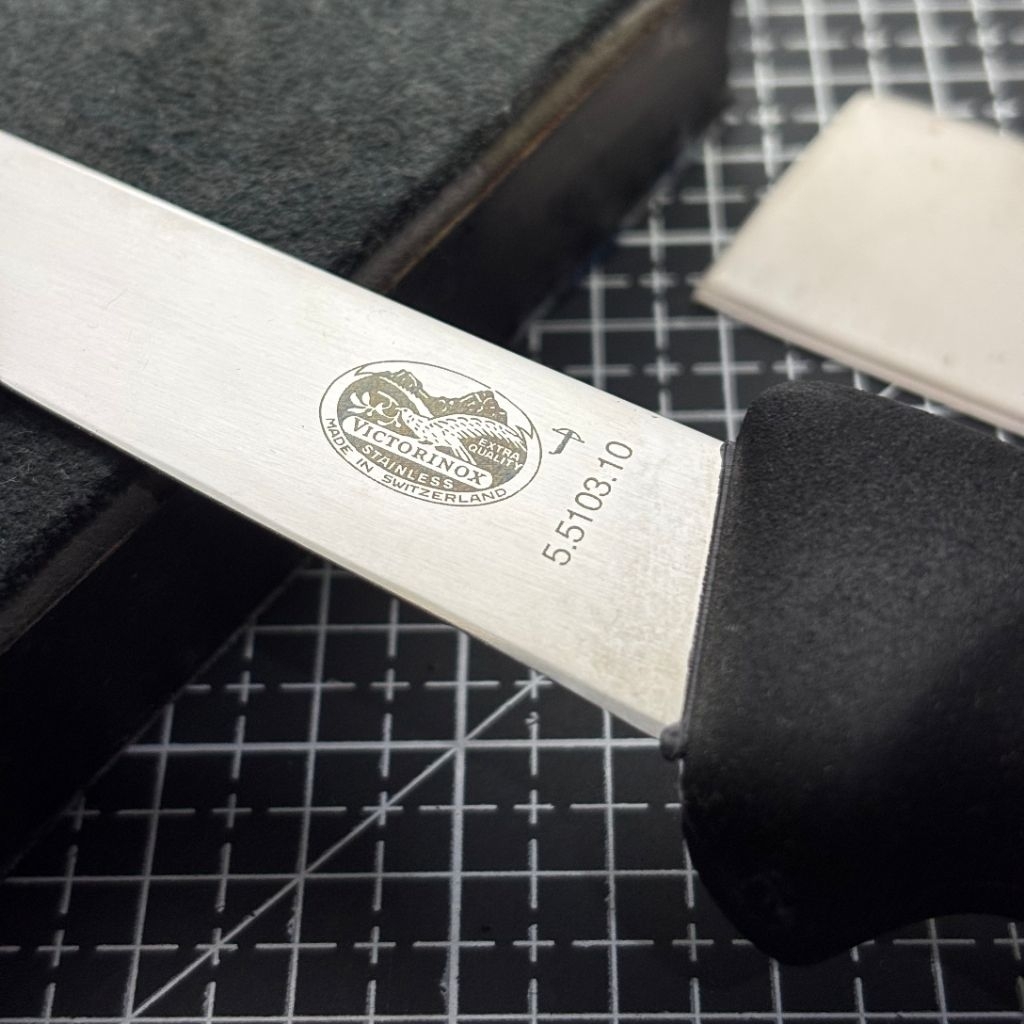 Jual Victorinox Fibrox Lama Cap Payung Nsf Langka Made in Switzerland ...