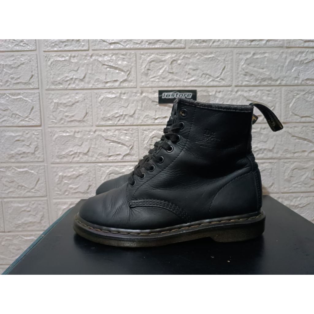 Jual DOCMART BOOTS ORIGINAL PRELOVED | Shopee Indonesia